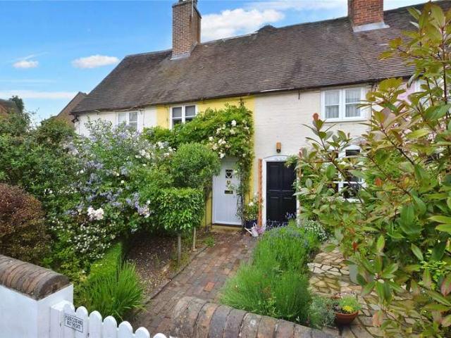 2 Bedroom Property