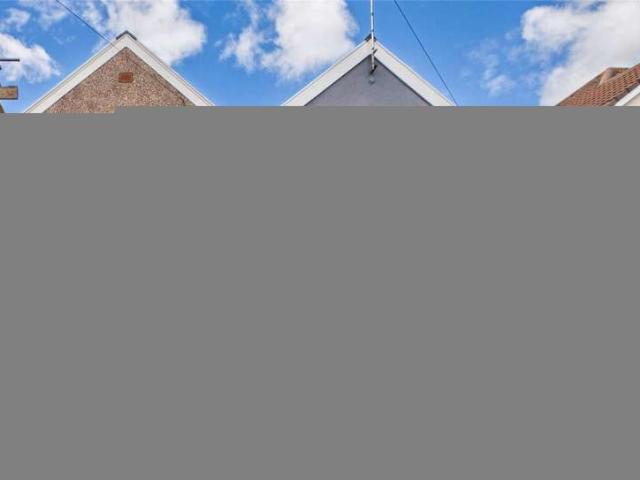 2 Bedroom Property