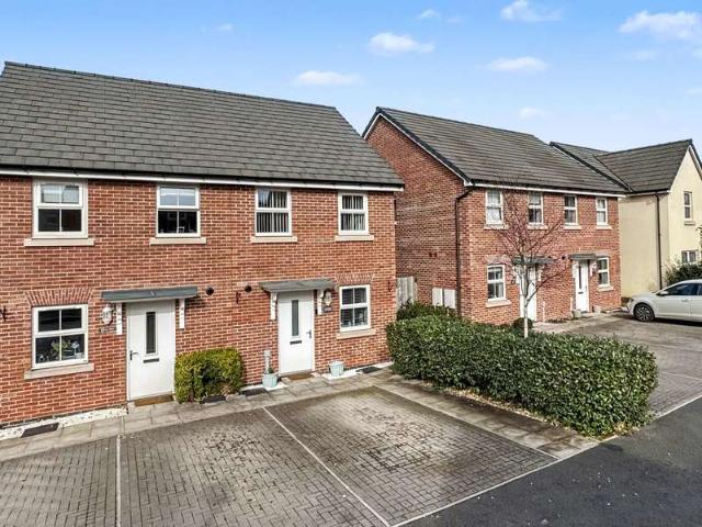 2 Bedroom Property