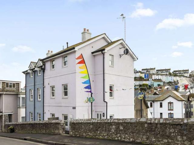 2 Bedroom Property