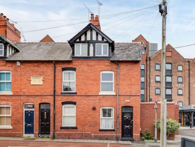 2 Bedroom Property