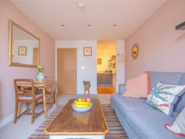2 Bedroom Property