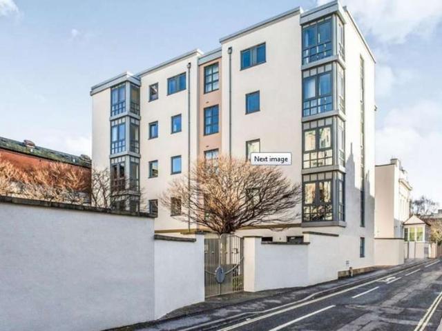 2 Bedroom Property