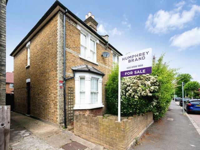2 Bedroom Property