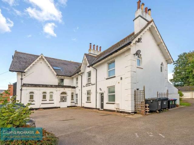2 Bedroom Property
