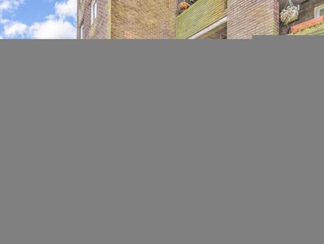 2 Bedroom Property