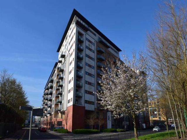 2 Bedroom Property