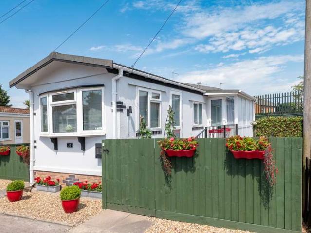 2 Bedroom Property