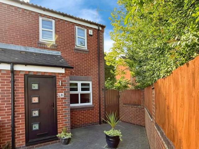 2 Bedroom Property
