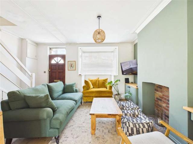 2 Bedroom Property