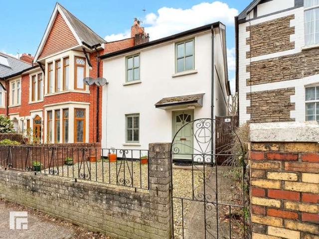 2 Bedroom Property
