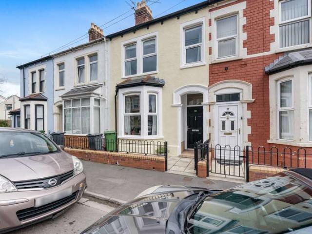 2 Bedroom Property