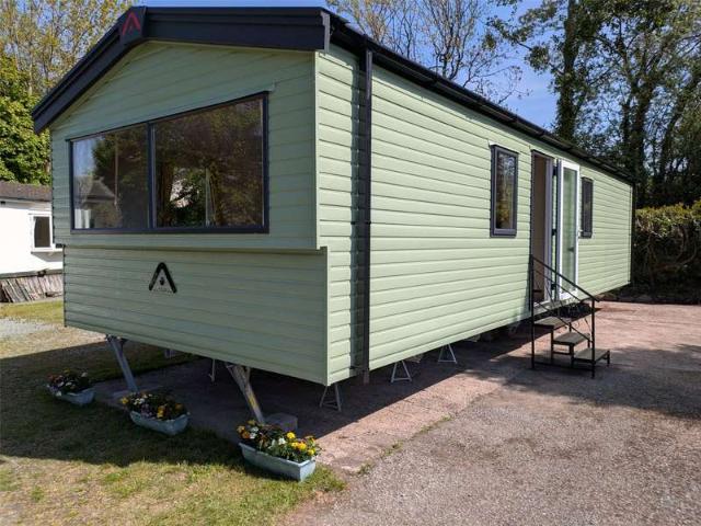 2 Bedroom Property