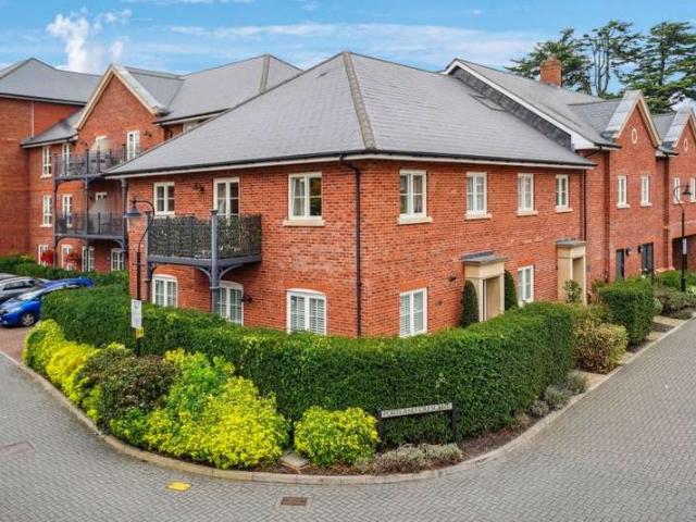 2 Bedroom Property