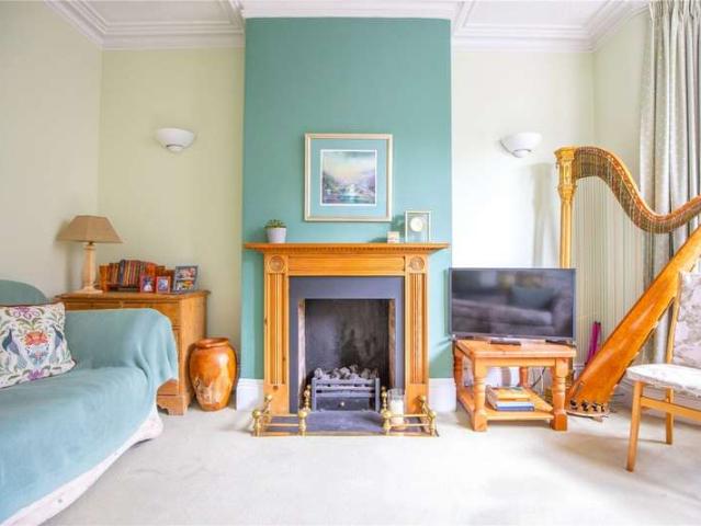 2 Bedroom Property
