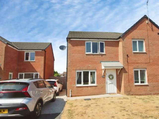 2 Bedroom Property