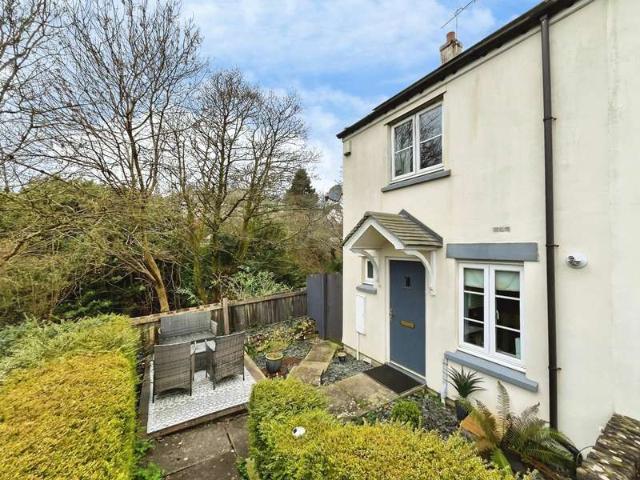 2 Bedroom Property