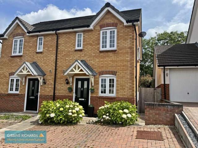 2 Bedroom Property