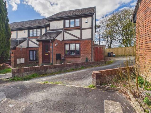 2 Bedroom Property