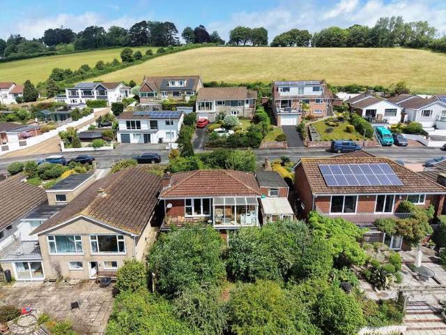 2 Bedroom Property