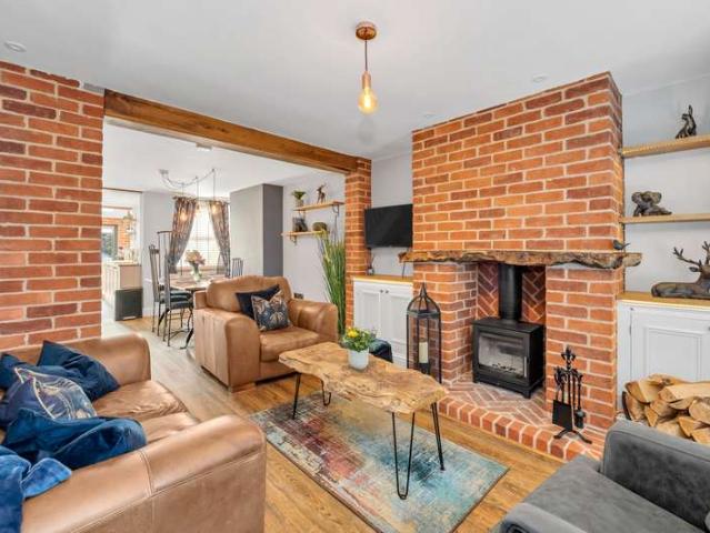 2 Bedroom Property