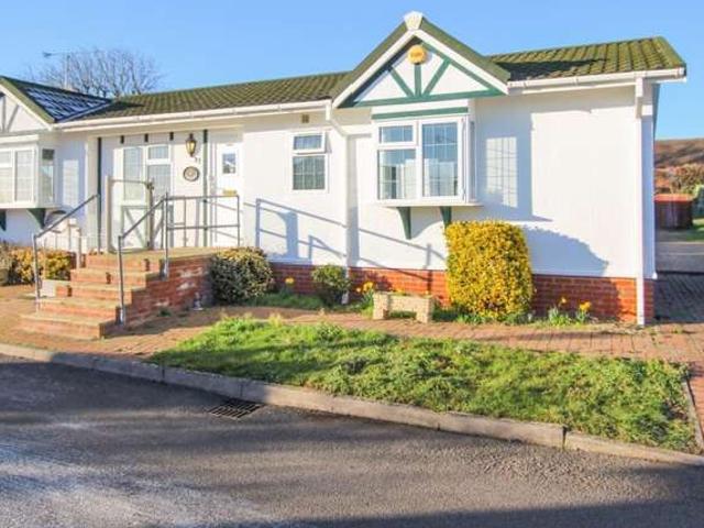 2 Bedroom Property