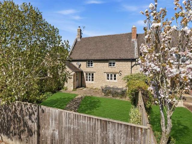 2 Bedroom Property