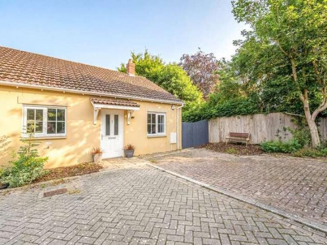2 Bedroom Property