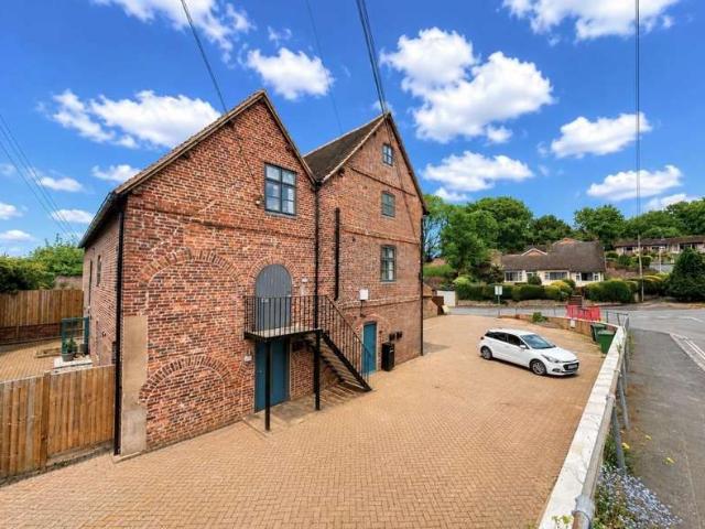 2 Bedroom Property