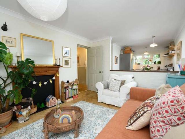 2 Bedroom Property