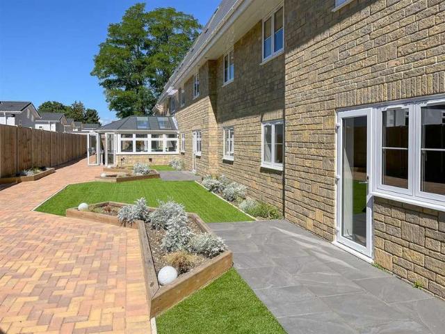 2 Bedroom Property