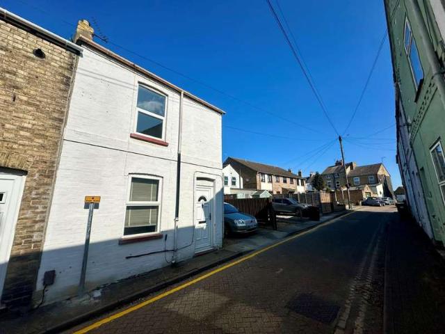 2 Bedroom Property