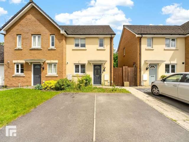2 Bedroom Property