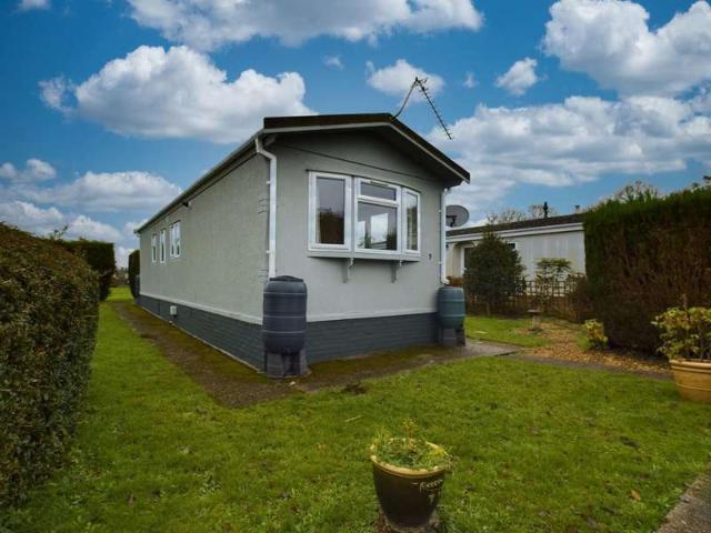 2 Bedroom Property