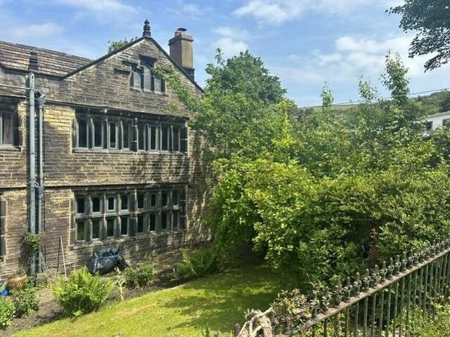 2 Bedroom Property For Rent Backhold Hall Siddal, Halifax