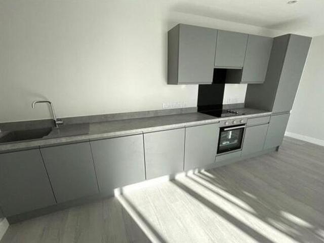 2 Bedroom Property For Rent In 84 Oldfield Road, Salford