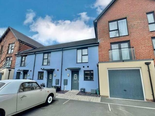 2 bedroom property for rent in Clos Y Rheilffordd Barry CF62