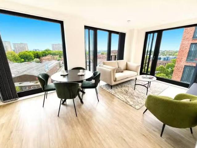 2 bedroom property for rent in Curzon Wharf, 3 Pitts Street, B.