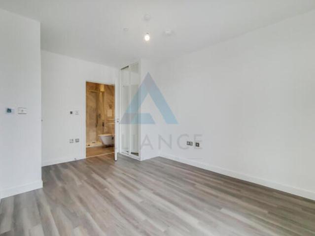 2 bedroom property for rent in Audax Heights, 11 Olympic Park Avenue, London, E20