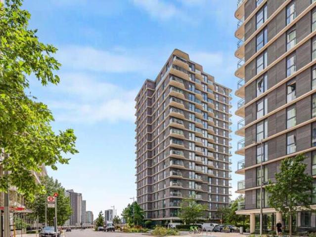 2 bedroom property for rent in Glasshouse Gardens, Canary Wharf, E20
