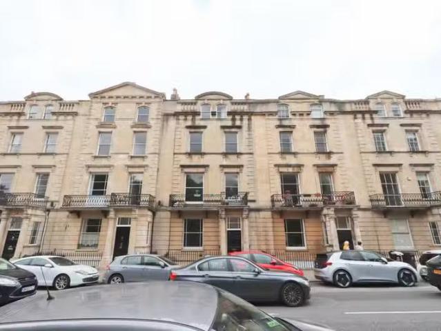2 bedroom property for rent in Gloucester Row, Bristol, BS8