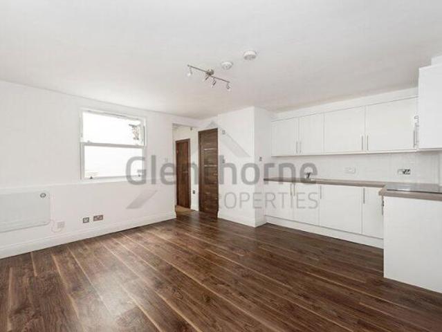 2 bedroom property for rent in Dawes Road, London, SW6