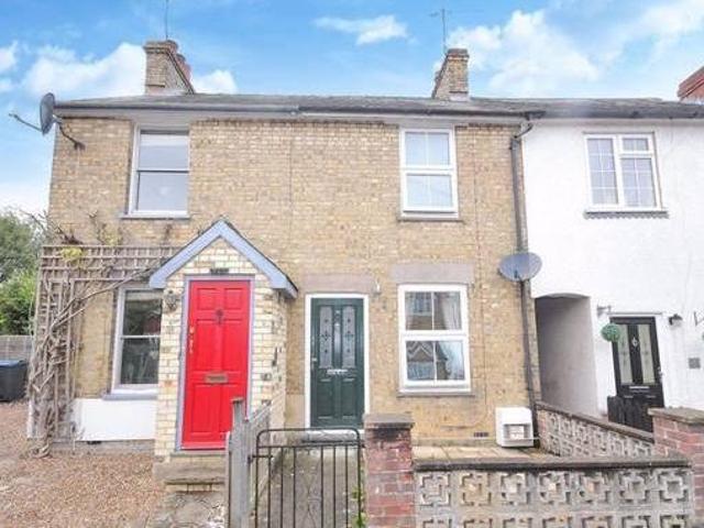 2 bedroom property for rent in East Road Bishops Stortford Hertfordshire CM23