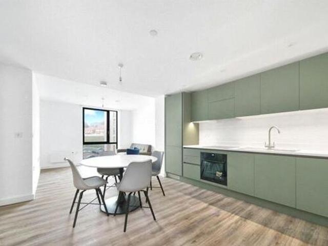 2 Bedroom Property For Rent In Kimpton Road, Luton