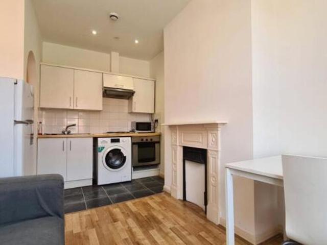 2 bedroom property for rent in High Road, WILLESDEN, NW10
