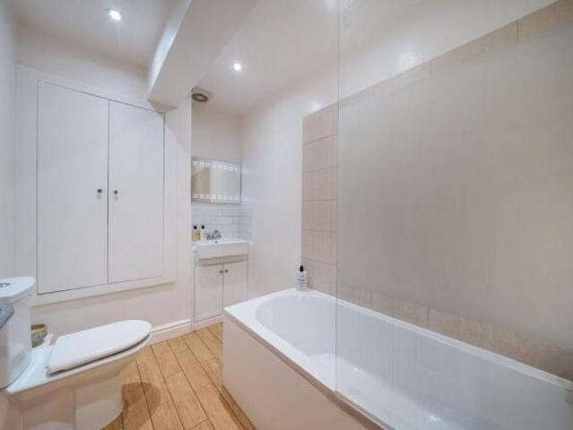 2 bedroom property for rent in Lower Richmond Road, Putney, London, SW15