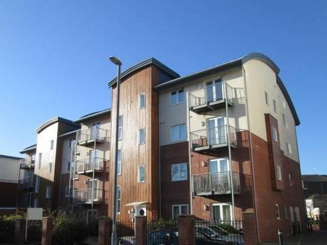 2 bedroom property for rent in Lion House Lion Terrace Portsmouth PO1