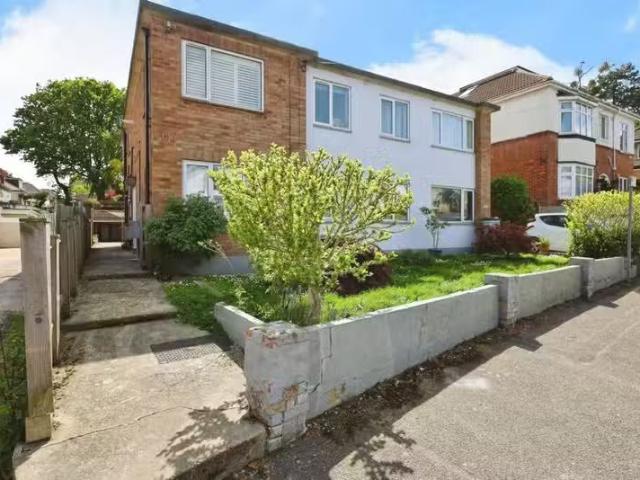 2 bedroom property for rent in Maxwell Road, Bournemouth, BH9