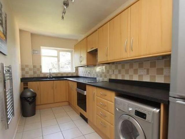 2 bedroom property for rent in Student Property BH3