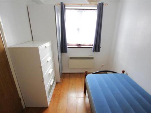 2 bedroom property for rent in Portland Road, Tottenham, London, N15